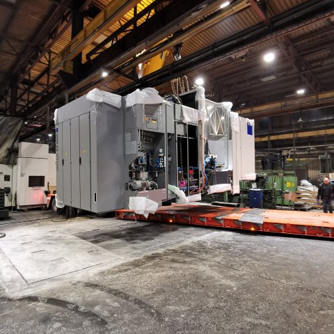 Neues Bearbeitungszentrum Heller CP 8000